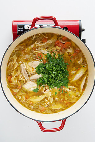 5 Insanely Delicious Chicken Soup Recipes You'll Want To Make Again And ...