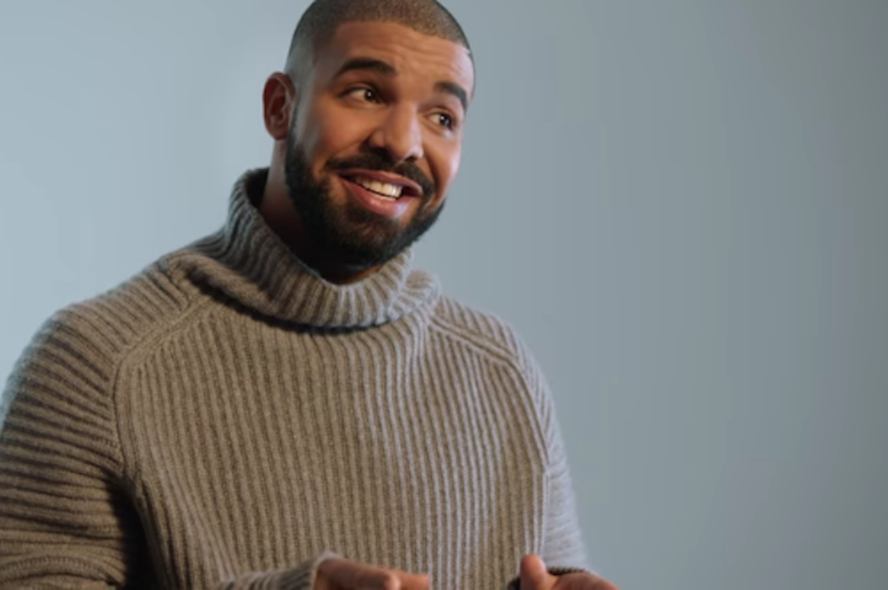 Drake’s “Hotline Bling” Super Bowl Commercial Is Perfect