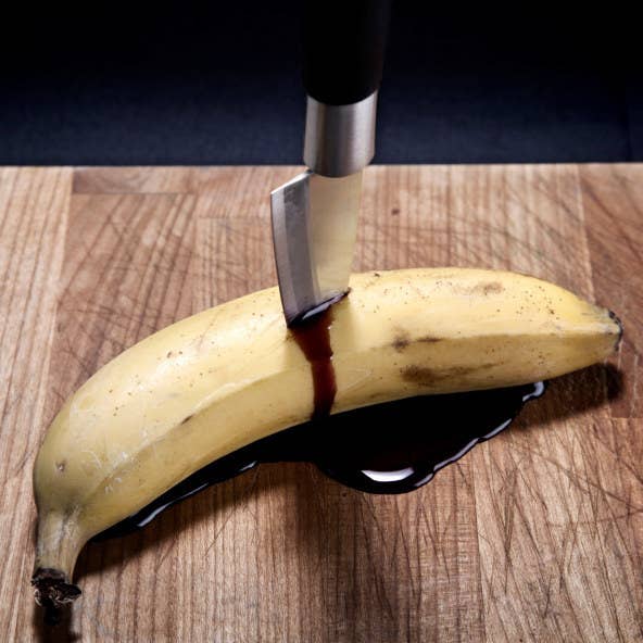 Eric Bana Has Strong Feelings About Banned Bananas