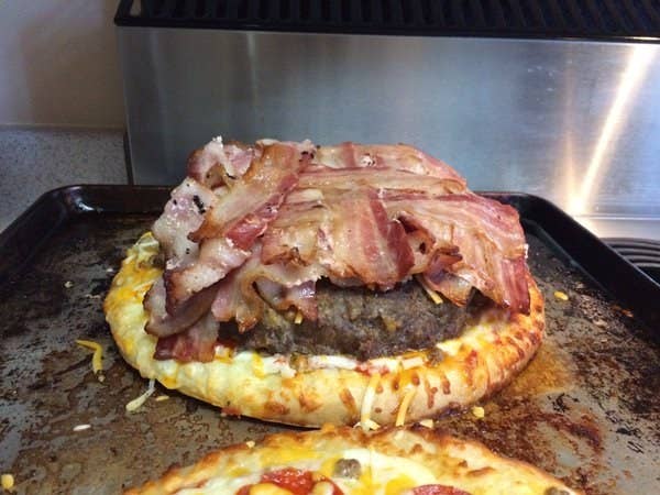 This Disturbing Cheeseburger Took 3.5 Pounds Of Ground Beef And Two ...
