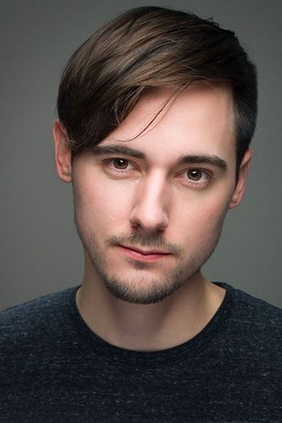 21 Disney Stars From The ‘00s In Their First Season Vs. Now