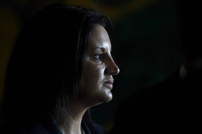 Lambie Says Coalition MPs Are "Rich Kids" With A Silver Spoon Up Their Arse