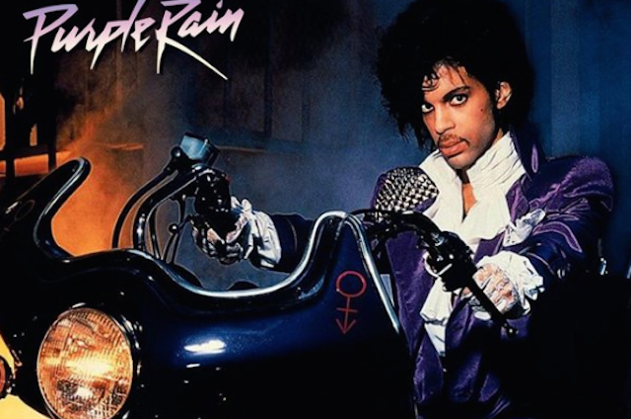 "Purple Rain" Is Returning To Theaters In Tribute To Prince