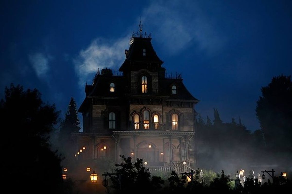 A Worker Was Found Dead Inside A Disneyland Haunted House