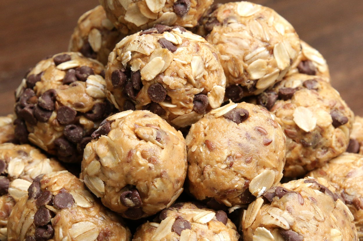 These Five-Ingredient Protein Bites Will Be Great For Your Fitness