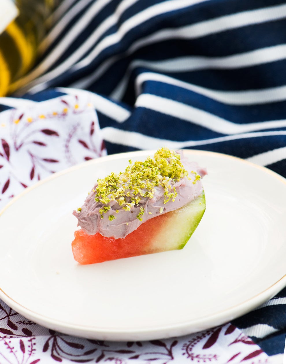 11 Next-Level Cream Cheese Spread Snacks For Your Grown-Up Picnic