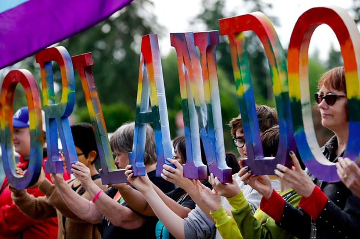 Largest LGBT Rights Group In U.S. Endorses Gun Control Reforms