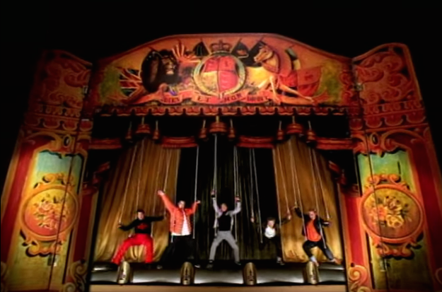 28 Of The Most Legendary Music Video Looks From The Early '00s