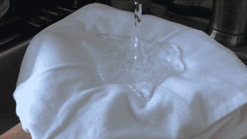 I Wore A Liquid-Proof T-Shirt For A Week And This Is What Happened