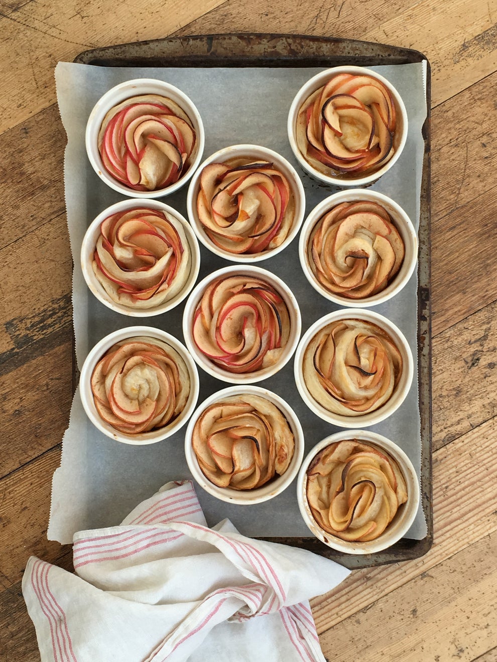 14 Pictures Of Perfectly Placed Food That Will Satisfy Your Soul