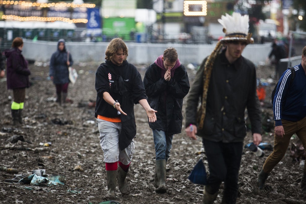 54 Photos Of The Post-Apocalyptic Horror That Was Glastonbury 2016