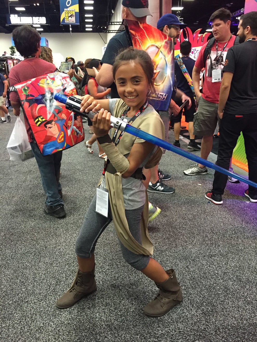 Little Girls Went To Comic-Con Dressed As Rey And That's So Important