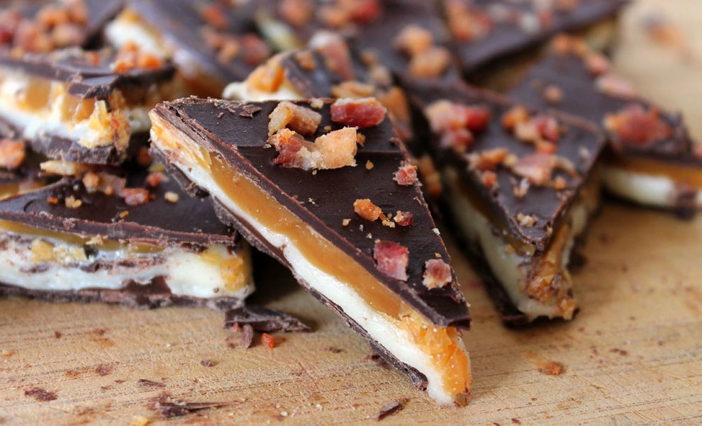 21 Outrageous Recipes For Everyone Who's Obsessed With Bacon