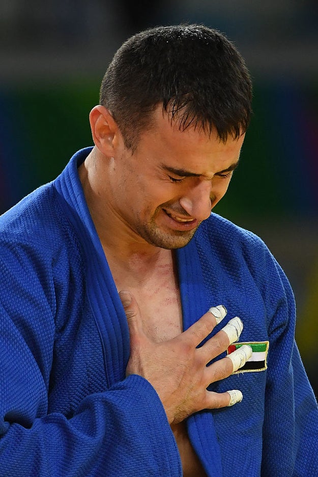 21 Incredibly Moving Photos Of Male Athletes Crying At The Olympics