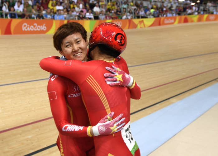 19 Super Sweet Olympic Hugs That Will Make You Feel Things