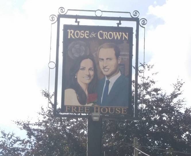 18 Things You Find In Every Shit British Pub