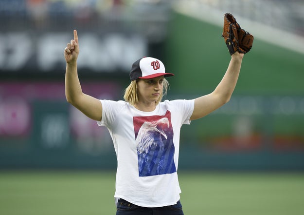 Katie Ledecky Needed Help Holding Her Medals So She Could Throw A ...