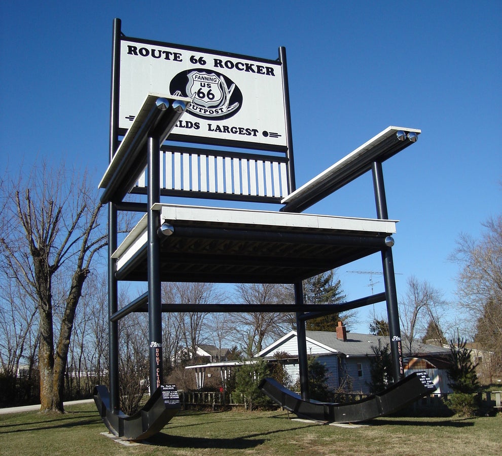 18 Ridiculously Large Household Objects You Didn't Know You Could Drive To