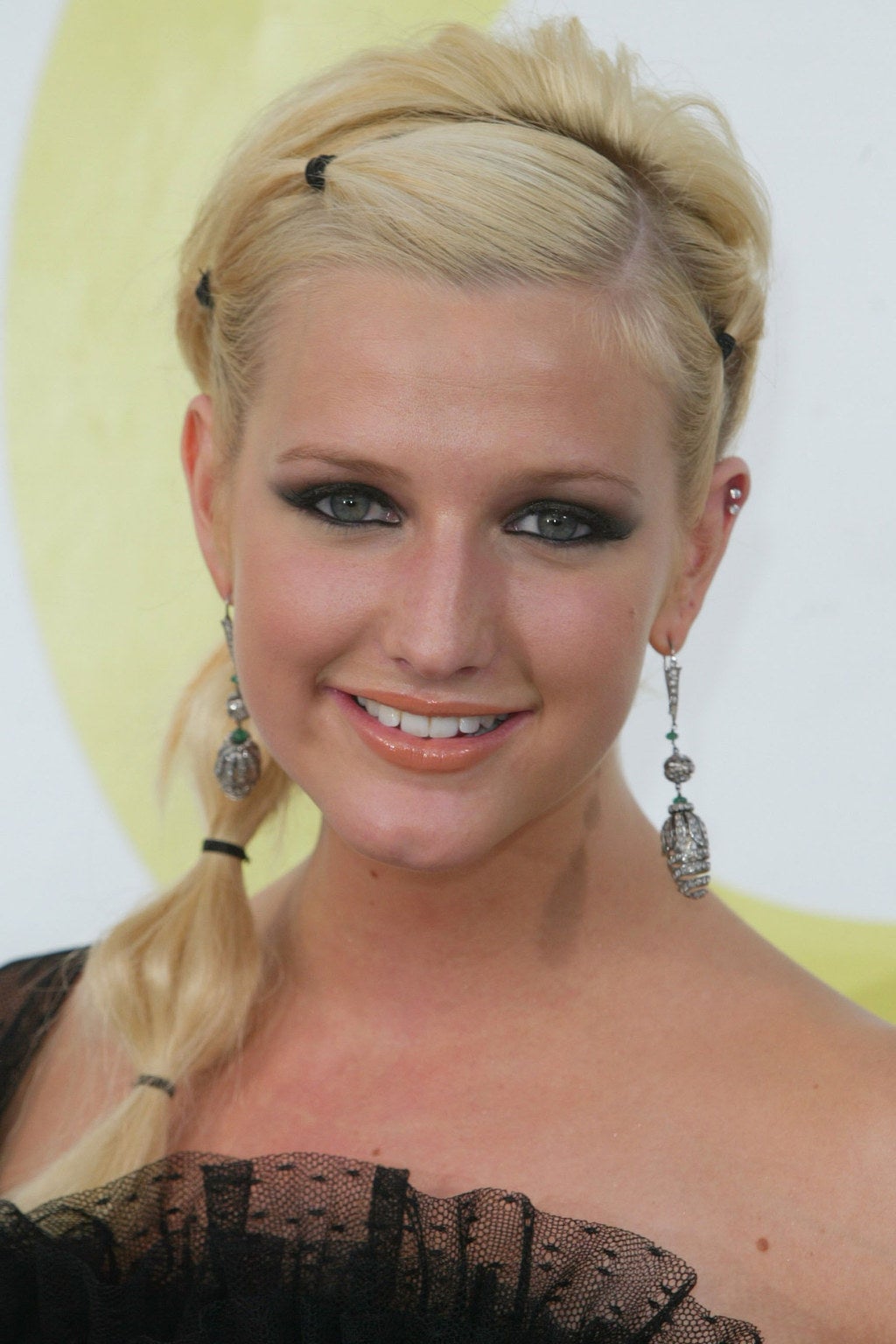 The Cool Girls Of The '00s: Then Vs. Now
