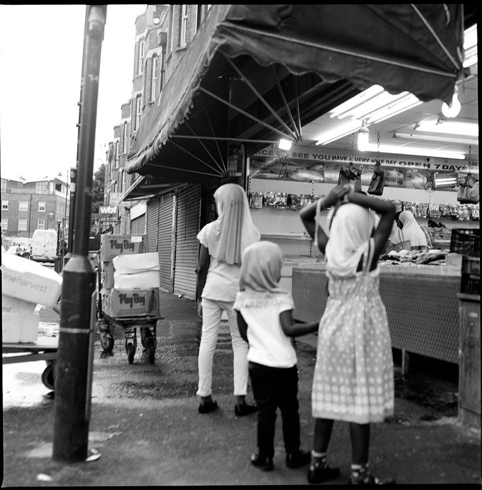 16 Stunning Pictures Of British People