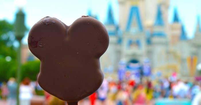 20 Things You Have To Eat @ Disney World