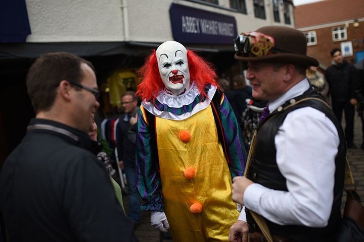Here's The Full Story Of How The "Killer Clown" Craze Took Off In The ...