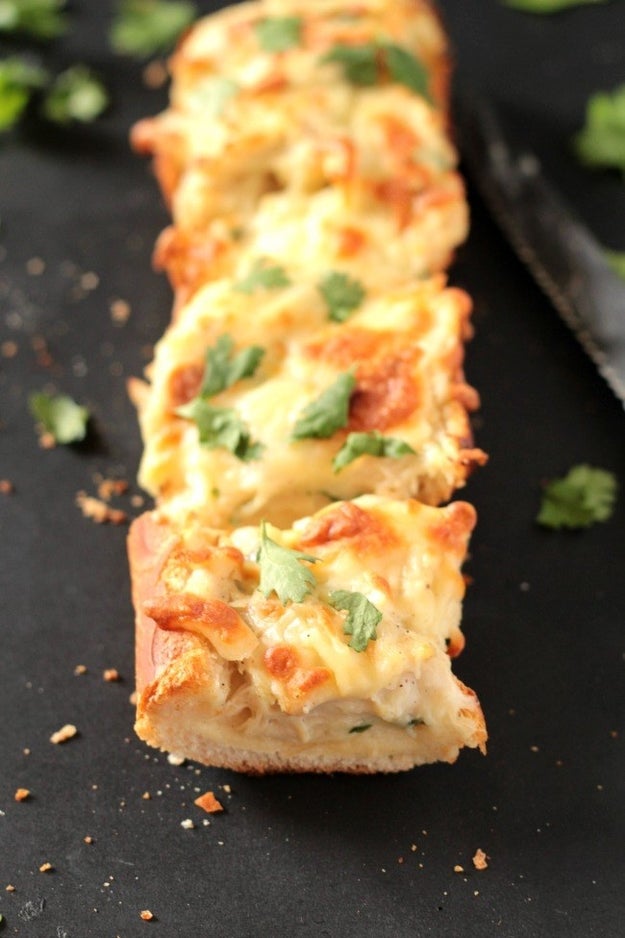 15 Cheesy Game Day Snacks That Everyone Will Love