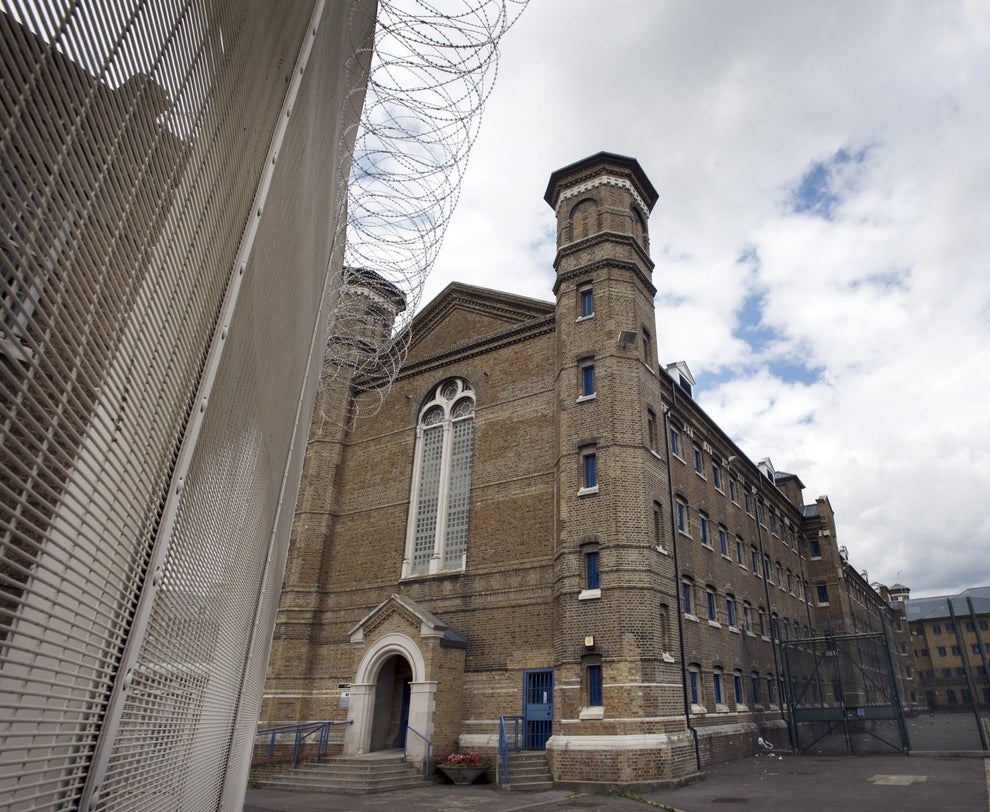 Prison Guards Reveal How Bad The Safety Crisis In UK Jails Is Right Now