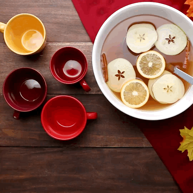 This Slow Cooker Apple Cider Will Be Your New Favorite Fall Cocktail