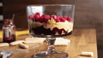 I Tried Rachel's Thanksgiving Trifle From "Friends" And It Was Pretty Awful
