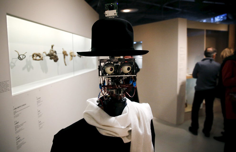 18 Bizarre Inventions From 2016 That Are Borderline Genius