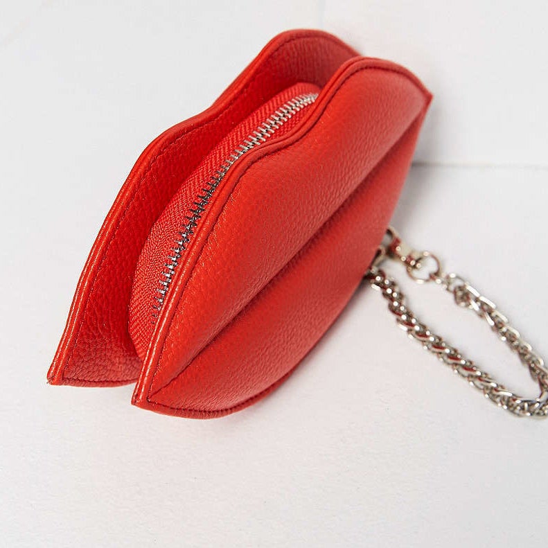 33 Cute Accessories That'll Melt Even The Coldest Heart