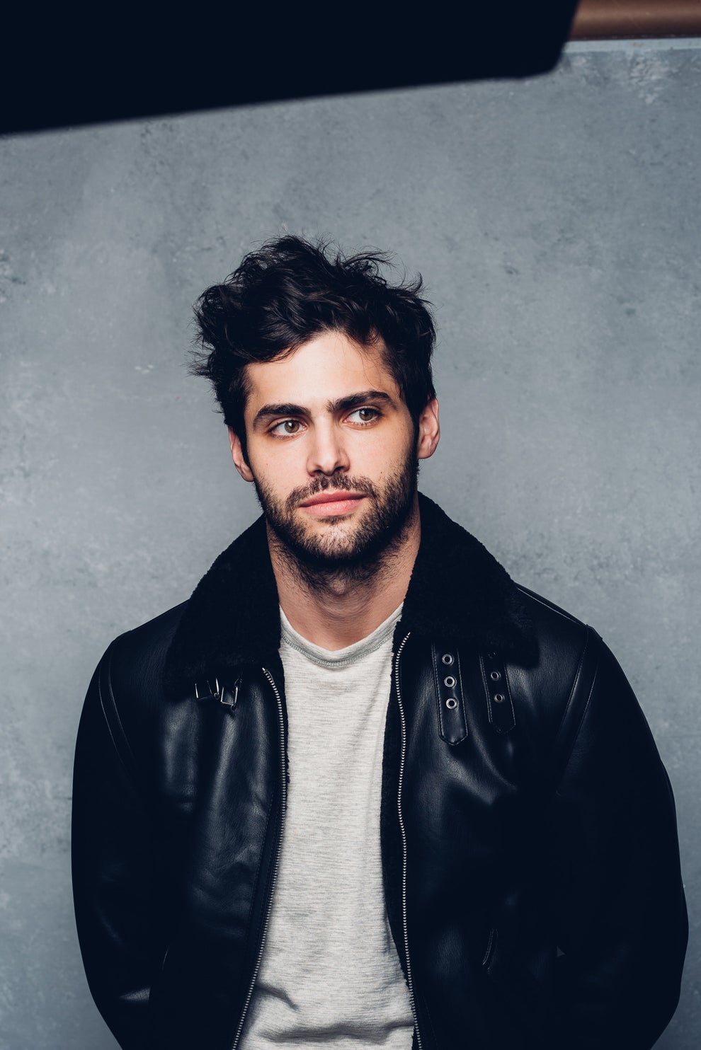 27 Things We Learned On Set With Matthew Daddario