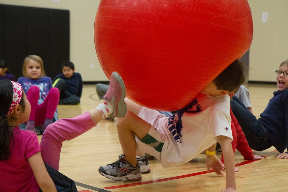 30 Things We Did In Gym Class That Are Kinda Weird When You Think About It