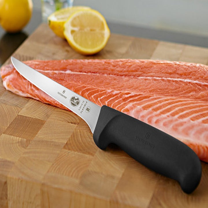 18 Incredibly Useful Knives Everyone Should Have In Their Kitchen