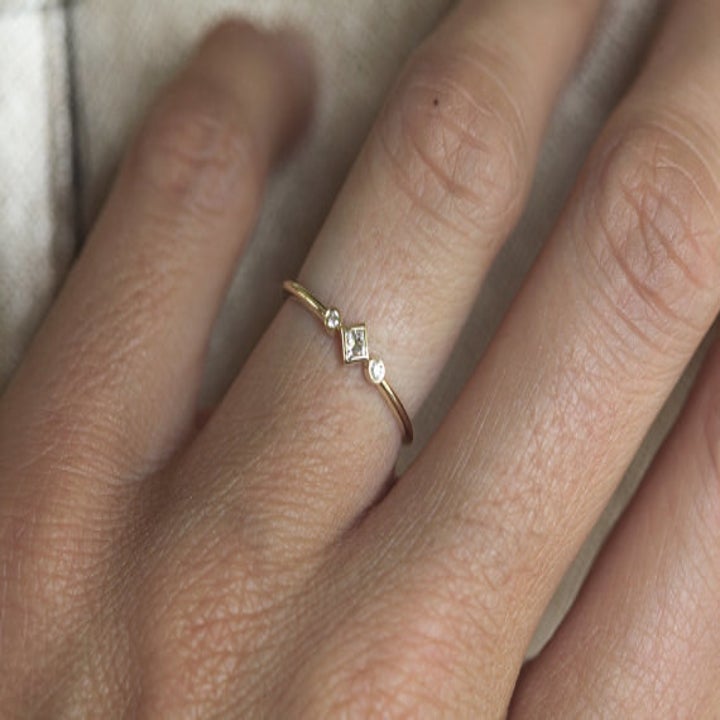 34 Irresistibly Gorgeous Engagement Rings Under $500