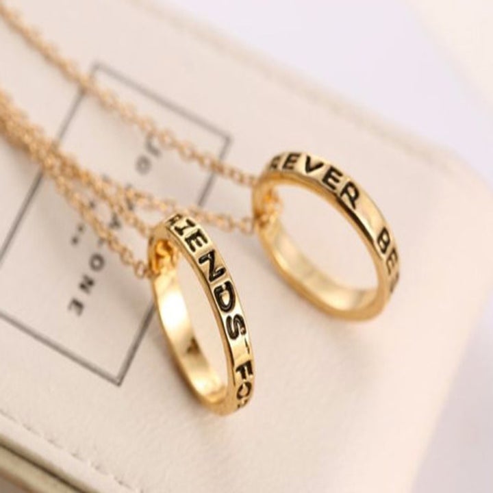 34 Impossibly Cute Friendship Necklaces Your BFF Will Totally Love