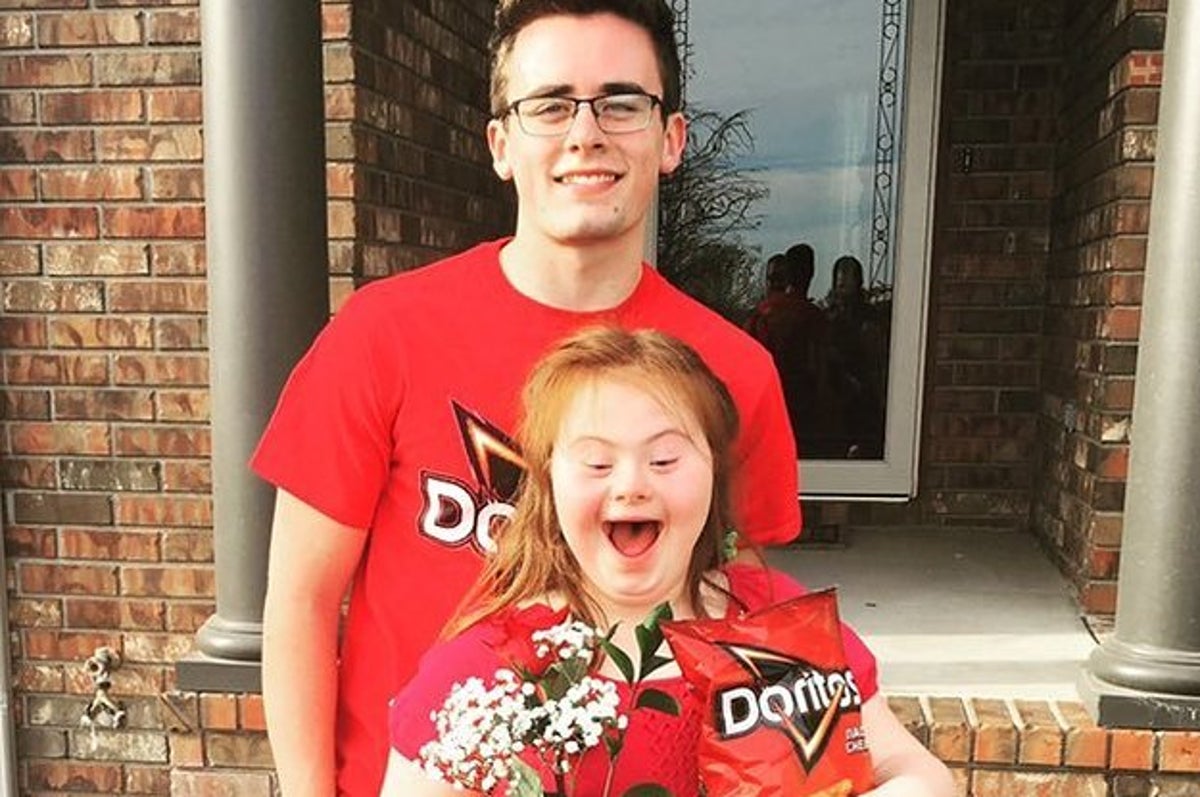 This Teen's Adorable Promposal Is Making Everyone Smile