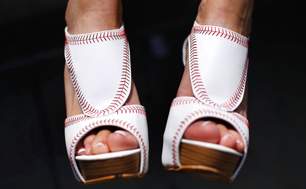 35 Pictures That Prove MLB Fans Don't Fuck Around