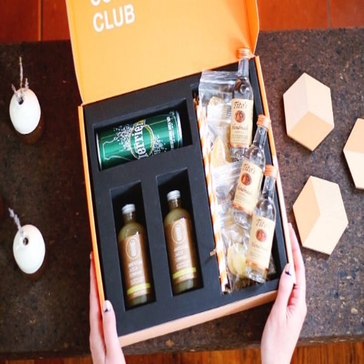 15 Awesome Subscription Boxes That'll Totally Get You Drunk