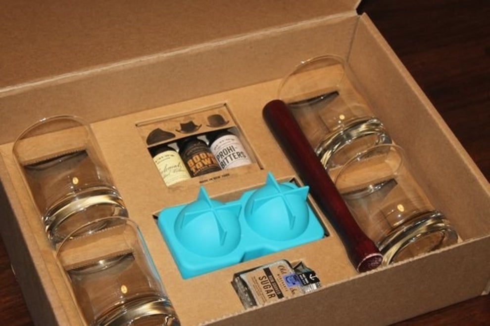 15 Awesome Subscription Boxes That'll Totally Get You Drunk