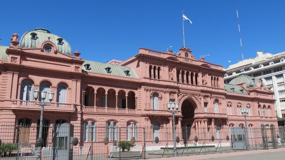 17 Pink Buildings That Will Make You Say, "I Want To Go To There"