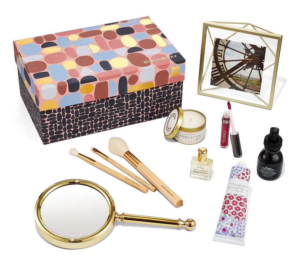 29 Fancy Things You Need If You Were Royalty In Your Past Life