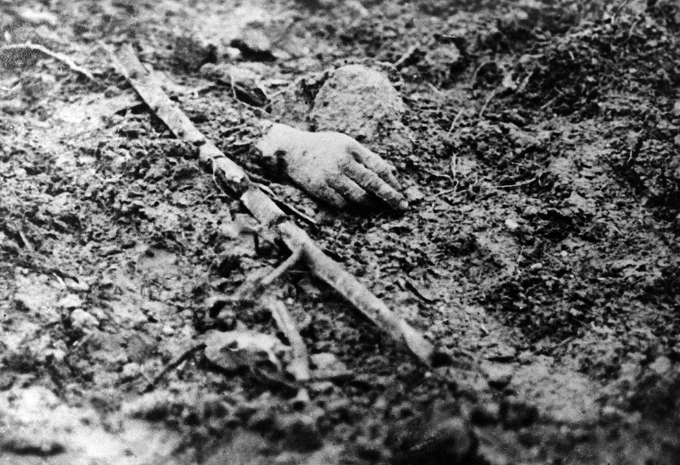 28 Apocalyptic Pictures From The Front Lines Of World War I
