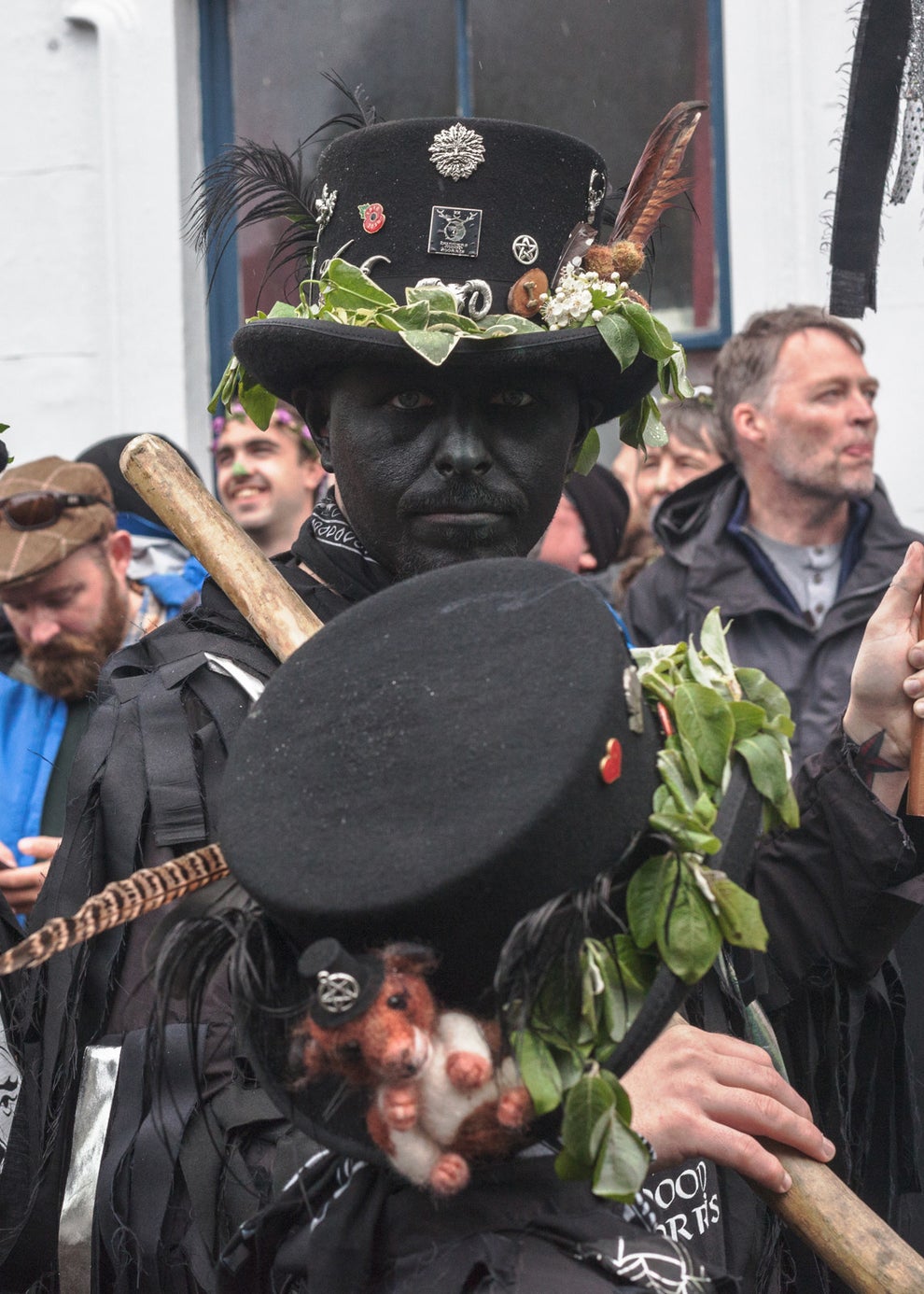 These Are Some Of The Best Costumes At This Ridiculously British May ...