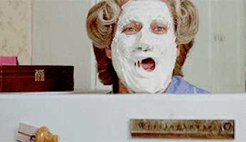 This Little Boy Had The "Mrs. Doubtfire"–Themed Birthday Party Of Your ...