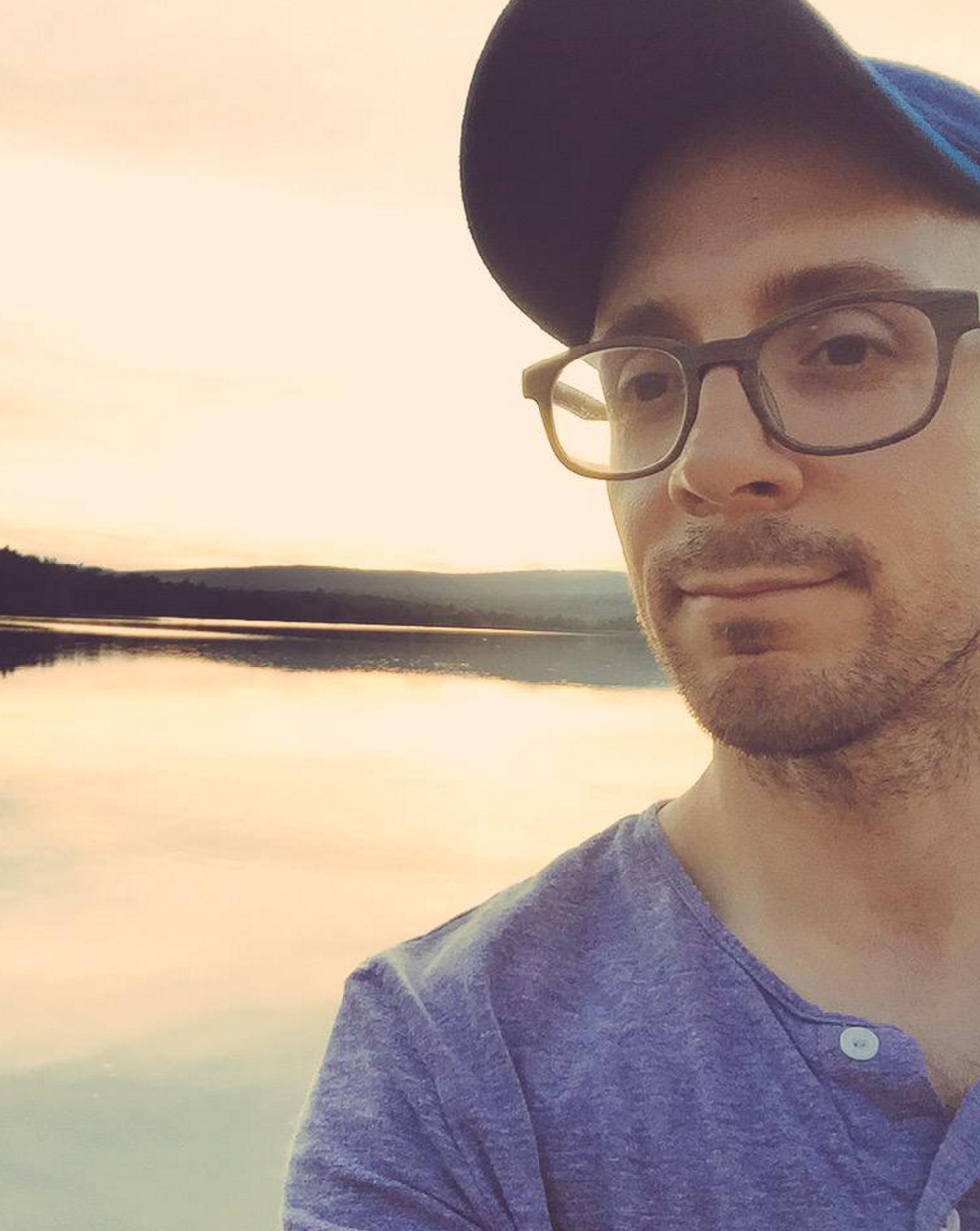 Yes, Steve From "Blue's Clues" Is Alive And Handsome AF Now