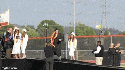 People Are Sharing Their Graduation Fails And They're Hilariously ...