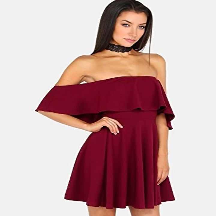 31 Completely Stunning Off-The-Shoulder Dresses To Add To Your Closet