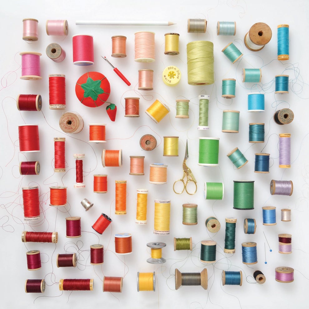 10 Intensely Satisfying Photos Of Things Organized By Color